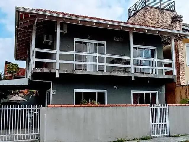 Casa / Sobrado para Venda em São Francisco do Sul/SC Ubatuba 5 Quartos