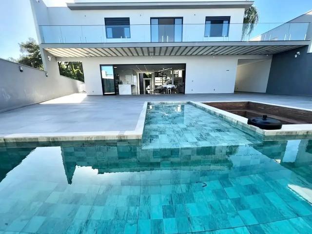 Casa / Sobrado para Venda em São Francisco do Sul/SC Ubatuba 6 Quartos