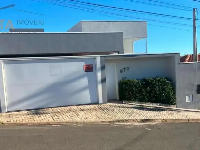 Casa / Sobrado para Venda em São João da Boa Vista/SP Terras de São José 3 Quartos