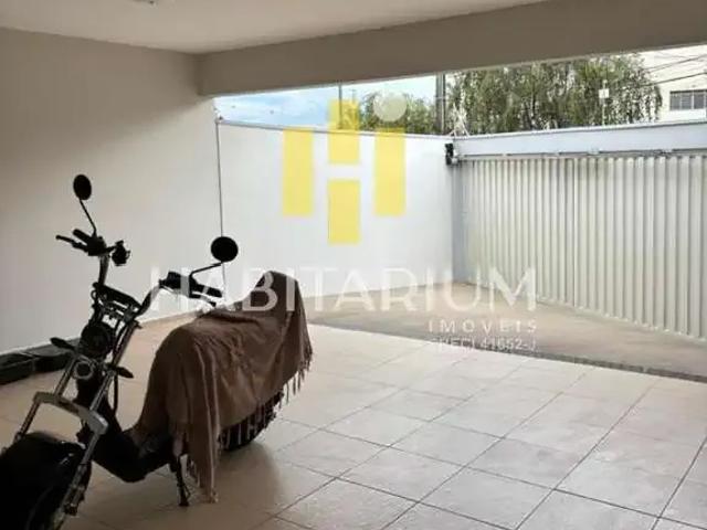 Casa / Sobrado para Venda em São João da Boa Vista/SP Jardim Nova São João 3 Quartos