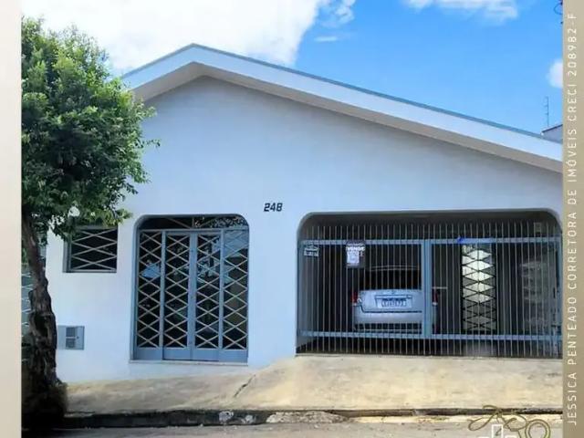 Casa / Sobrado para Venda em São João da Boa Vista/SP Jardim Recreio 3 Quartos