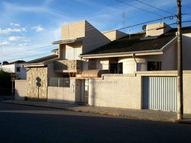 Casa / Sobrado para Venda em São João da Boa Vista/SP São Benedito 4 Quartos