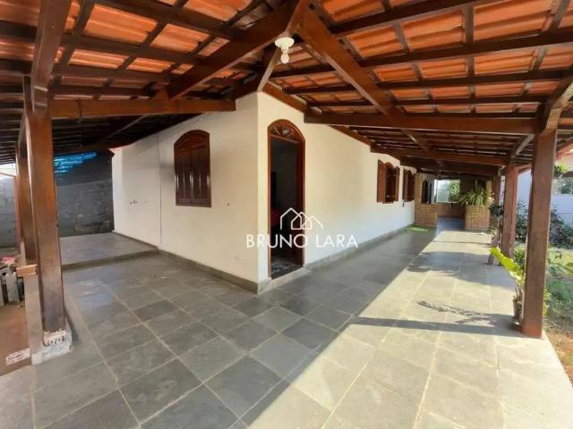 Casa / Sobrado para Venda em São Joaquim de Bicas/MG Tupanoara 3 Quartos