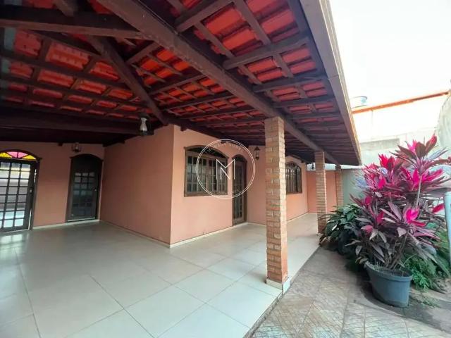 Casa / Sobrado para Venda em São Joaquim de Bicas/MG Centro 3 Quartos