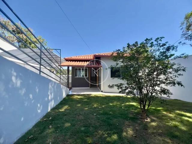Casa / Sobrado para Venda em São Joaquim de Bicas/MG Pedra Branca 3 Quartos