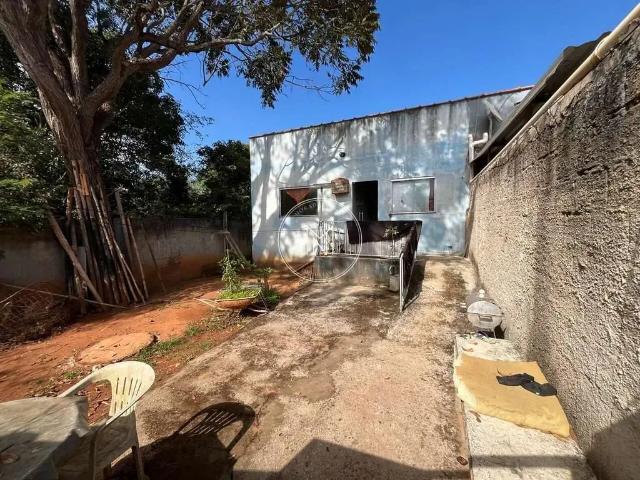 Casa / Sobrado para Venda em São Joaquim de Bicas/MG Pousada das Rosas 2 Quartos