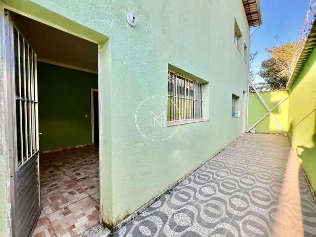 Casa / Sobrado para Venda em São Joaquim de Bicas/MG Primavera 3 Quartos