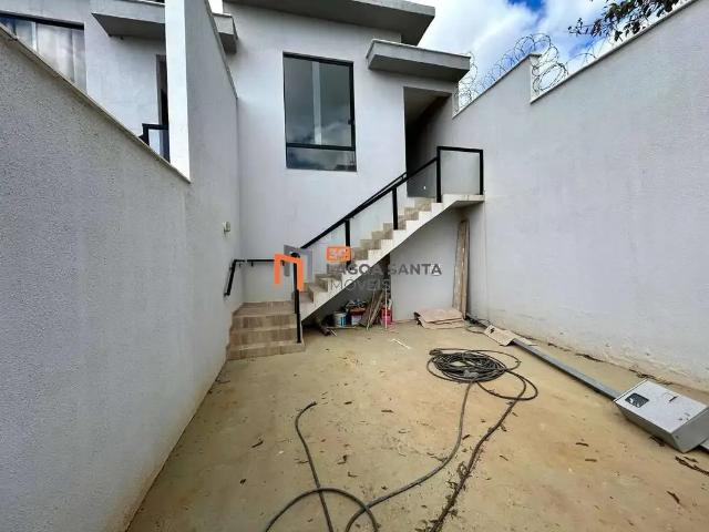 Casa / Sobrado para Venda em São José da Lapa/MG Cachoeira 3 Quartos