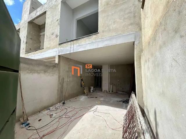 Casa / Sobrado para Venda em São José da Lapa/MG Cachoeira 3 Quartos
