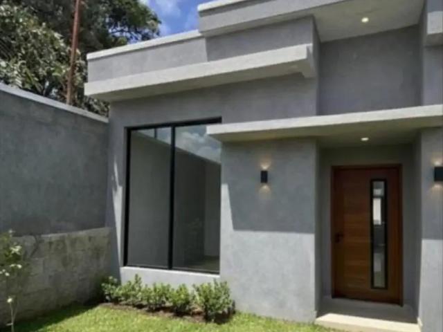 Casa / Sobrado para Venda em São José da Lapa/MG Cachoeira 3 Quartos
