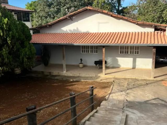 Casa / Sobrado para Venda em São José da Lapa/MG Centro 3 Quartos
