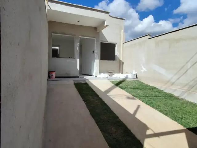 Casa / Sobrado para Venda em São José da Lapa/MG Dom Pedro 3 Quartos