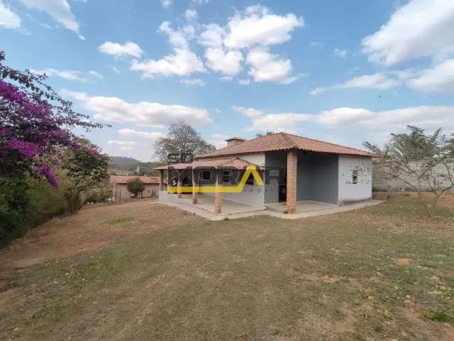 Casa / Sobrado para Venda em São José da Lapa/MG Zona Rural 3 Quartos