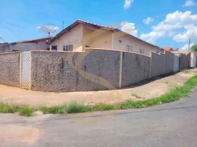 Casa / Sobrado para Venda em São José do Rio Pardo/SP Vila Maschieto 3 Quartos