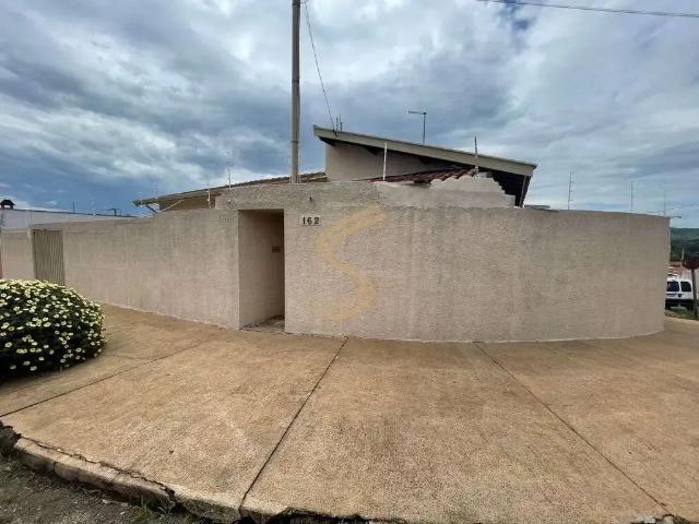 Casa / Sobrado para Venda em São José do Rio Pardo/SP Vila Verde 3 Quartos