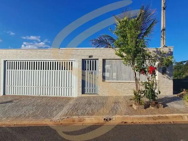 Casa / Sobrado para Venda em São José do Rio Pardo/SP Alto da Serra 3 Quartos