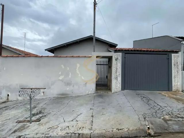 Casa / Sobrado para Venda em São José do Rio Pardo/SP Jardim São José 2 Quartos