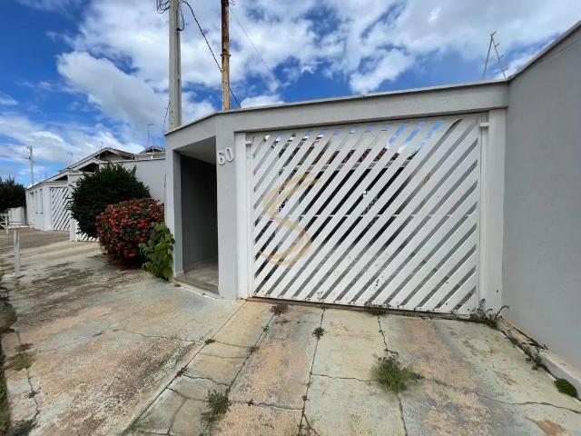 Casa / Sobrado para Venda em São José do Rio Pardo/SP Jardim Santa Tereza 4 Quartos