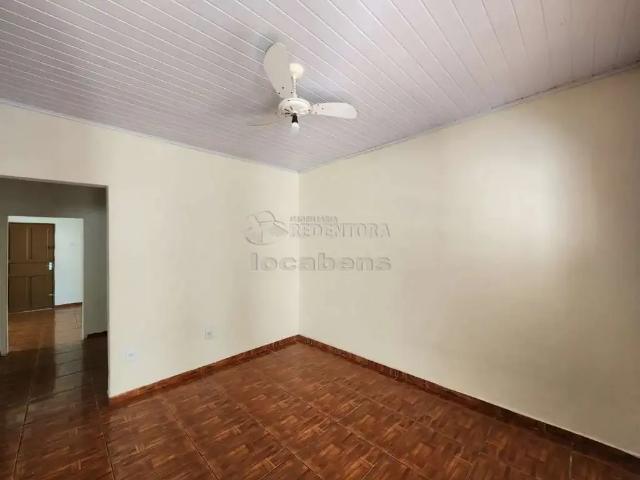Casa / Sobrado para Venda em São José do Rio Preto/SP Vila Diniz 6 Quartos