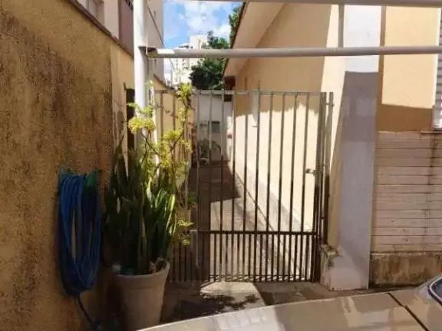 Casa / Sobrado para Venda em São José do Rio Preto/SP Vila Redentora 3 Quartos