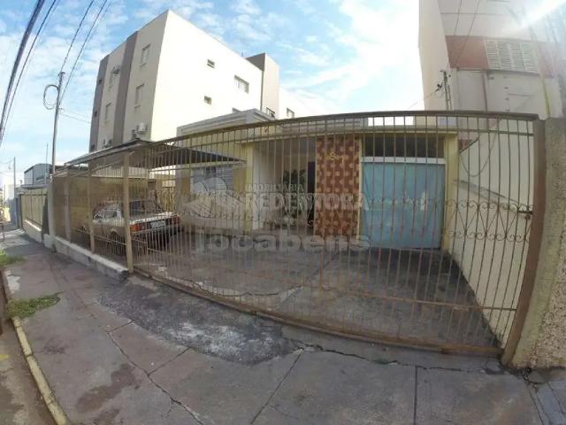 Casa / Sobrado para Venda em São José do Rio Preto/SP Vila Redentora 3 Quartos