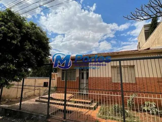 Casa / Sobrado para Venda em São José do Rio Preto/SP Vila Santa Cruz 4 Quartos