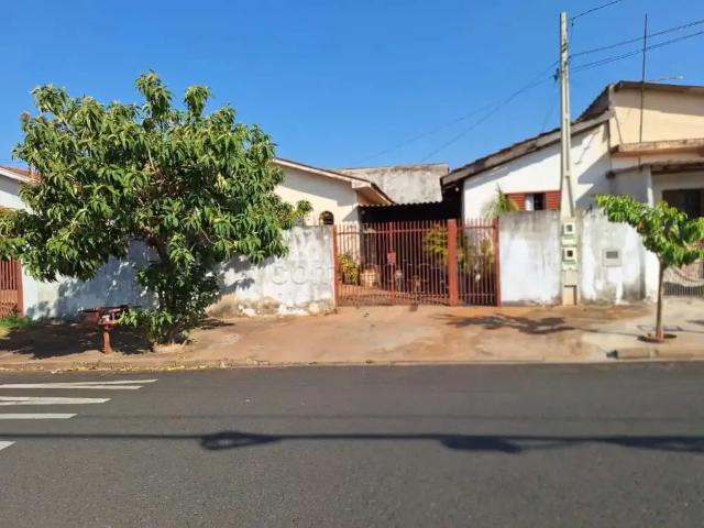 Casa / Sobrado para Venda em São José do Rio Preto/SP Vila Santa Tereza 6 Quartos