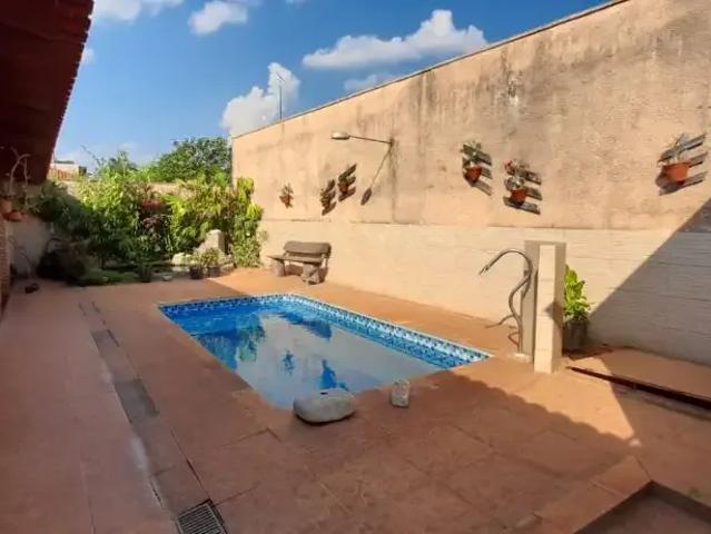 Casa / Sobrado para Venda em São José do Rio Preto/SP Vila Sinibaldi 3 Quartos