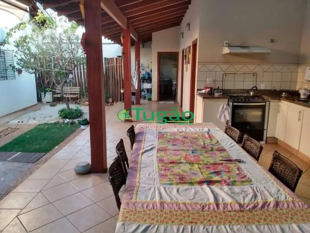 Casa / Sobrado para Venda em São José do Rio Preto/SP Boa Vista 3 Quartos