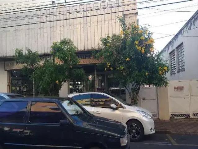Casa / Sobrado para Venda em São José do Rio Preto/SP Centro 3 Quartos