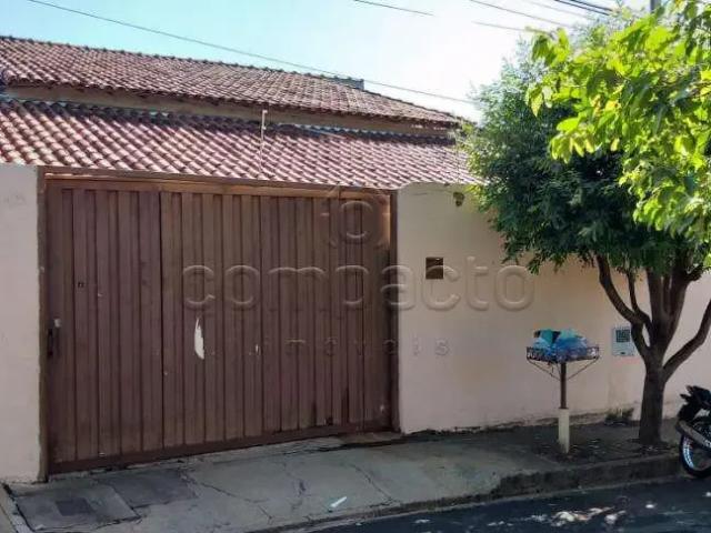 Casa / Sobrado para Venda em São José do Rio Preto/SP Conjunto Habitacional CAIC 3 Quartos