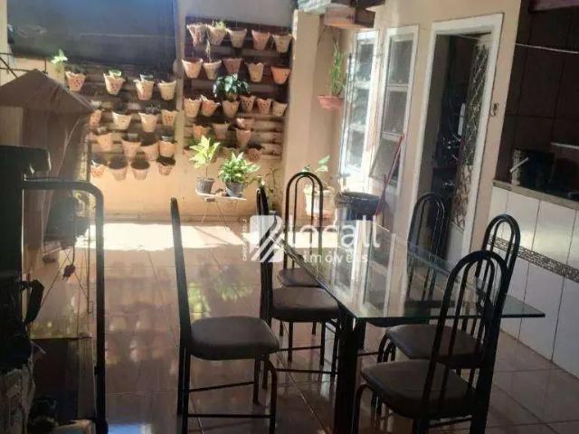 Casa / Sobrado para Venda em São José do Rio Preto/SP Conjunto Habitacional Cristo Rei 3 Quartos