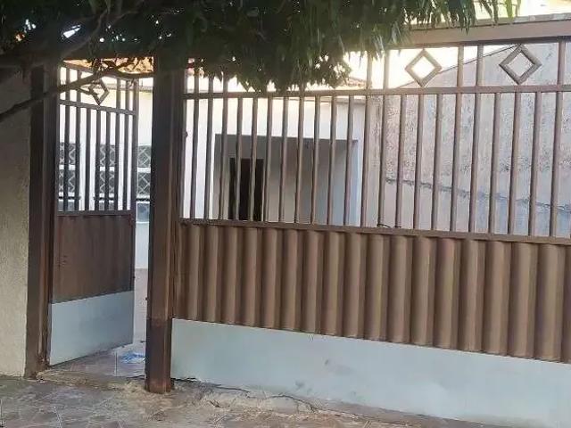 Casa / Sobrado para Venda em São José do Rio Preto/SP Eldorado 3 Quartos