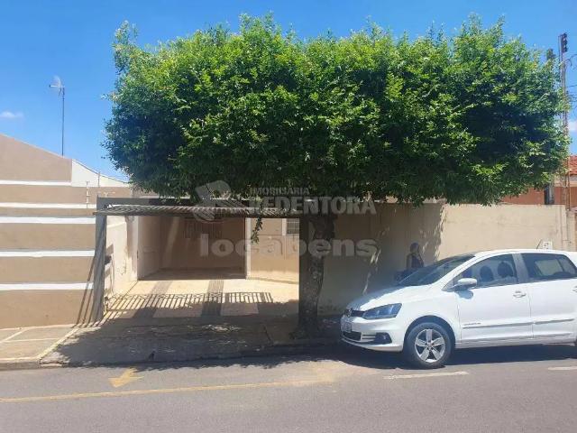 Casa / Sobrado para Venda em São José do Rio Preto/SP Eldorado 3 Quartos