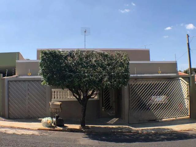 Casa / Sobrado para Venda em São José do Rio Preto/SP Jardim Castelinho 3 Quartos