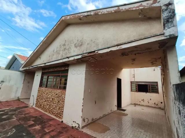 Casa / Sobrado para Venda em São José do Rio Preto/SP Jardim América 3 Quartos