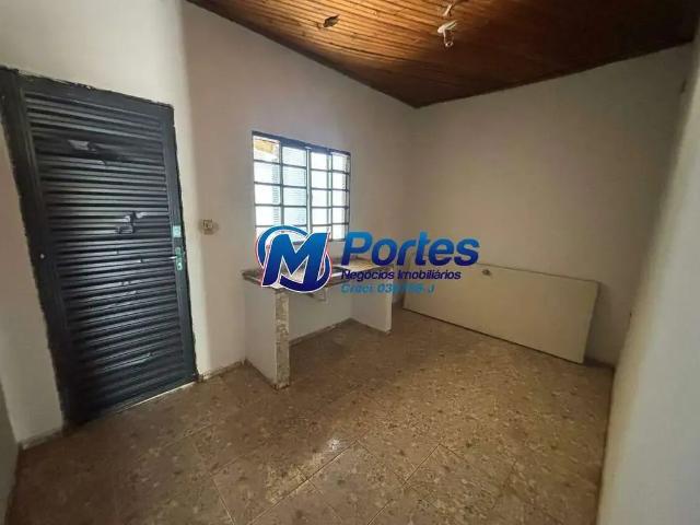 Casa / Sobrado para Venda em São José do Rio Preto/SP Jardim Arroyo 2 Quartos