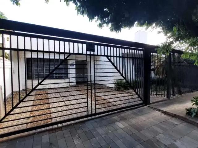 Casa / Sobrado para Venda em São José do Rio Preto/SP Jardim dos Seixas 3 Quartos