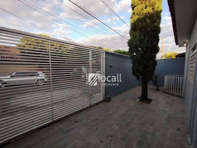 Casa / Sobrado para Venda em São José do Rio Preto/SP Jardim das Oliveiras 3 Quartos