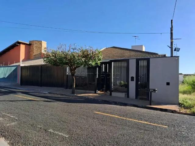 Casa / Sobrado para Venda em São José do Rio Preto/SP Jardim Francisco Fernandes 4 Quartos