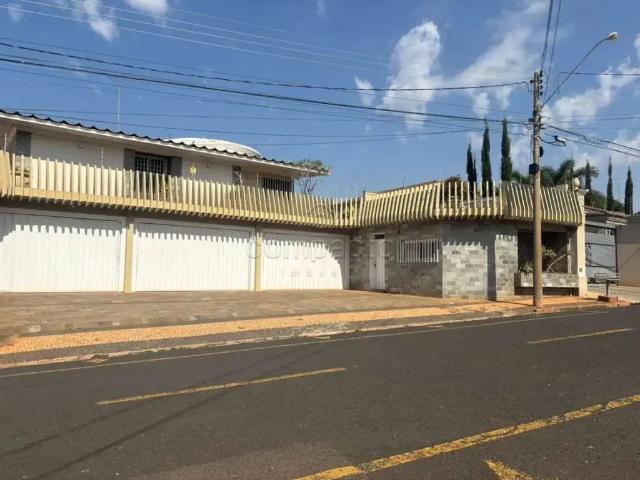 Casa / Sobrado para Venda em São José do Rio Preto/SP Jardim Francisco Fernandes 9 Quartos