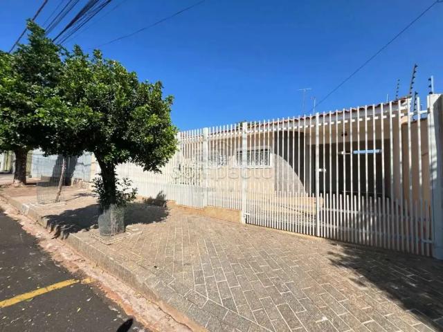 Casa / Sobrado para Venda em São José do Rio Preto/SP Jardim Itapema 3 Quartos