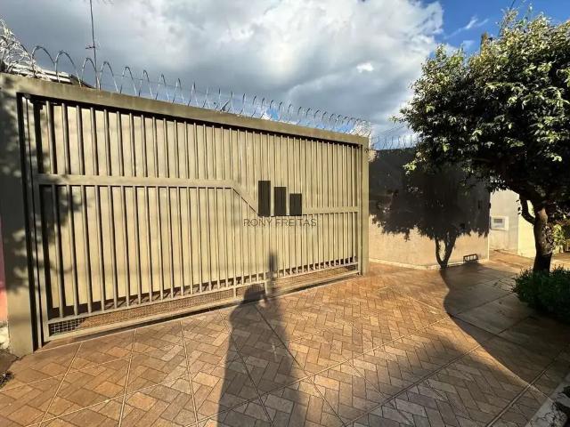 Casa / Sobrado para Venda em São José do Rio Preto/SP Jardim São Marco 3 Quartos