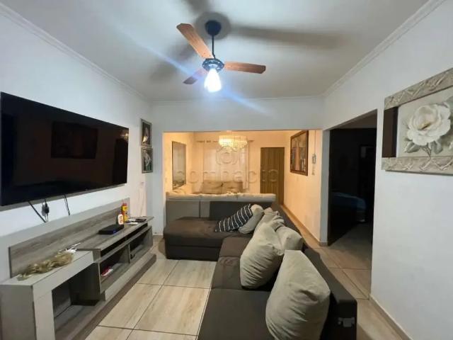 Casa / Sobrado para Venda em São José do Rio Preto/SP Jardim Residencial Vetorasso 4 Quartos