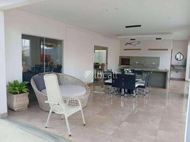 Casa / Sobrado para Venda em São José do Rio Preto/SP Jardim Tarraf 3 Quartos