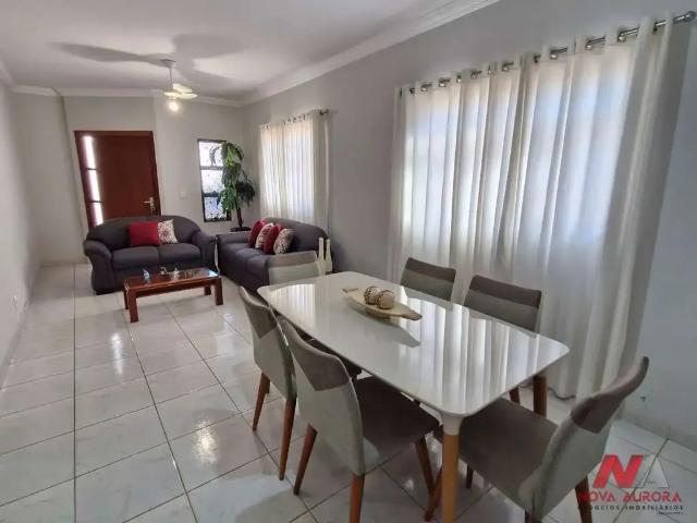 Casa / Sobrado para Venda em São José do Rio Preto/SP Jardim Vitória Régia 3 Quartos
