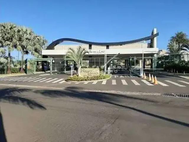 Casa / Sobrado para Venda em São José do Rio Preto/SP Loteamento Recanto do Lago 3 Quartos