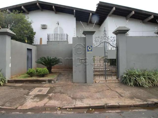 Casa / Sobrado para Venda em São José do Rio Preto/SP Nova Redentora 4 Quartos