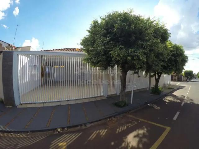 Casa / Sobrado para Venda em São José do Rio Preto/SP Parque Celeste 4 Quartos