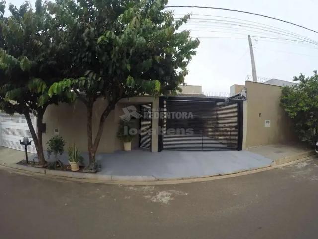 Casa / Sobrado para Venda em São José do Rio Preto/SP Parque das Amoras II 3 Quartos